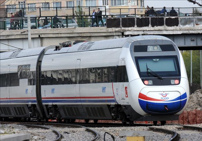 YHT, turizmi de ''hız''landırdı