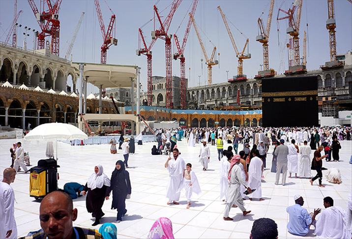 Kabe'de tavaf alanını genişletme çalışmalarının ilk etabı bitiyor