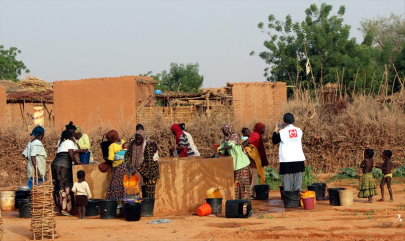 Helping Hands: 2013 World Humanitarian Day Africa on August 19