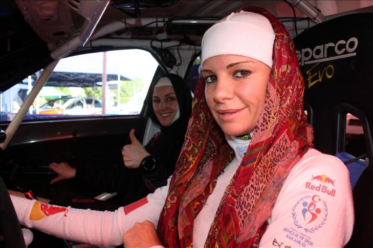Turkish female rally driver hopes to win desert race