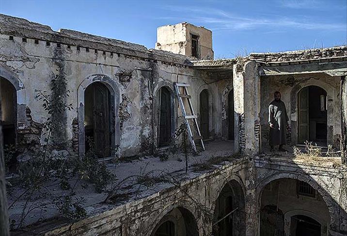 Libya'daki savaş tarihin izlerini siliyor