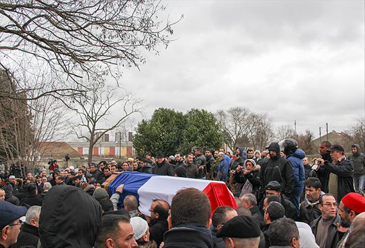 Ahmet Merabet toprağa verildi