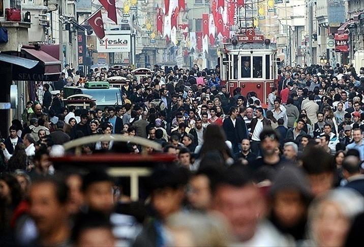Fewer happy people in Turkey in 2014: Survey