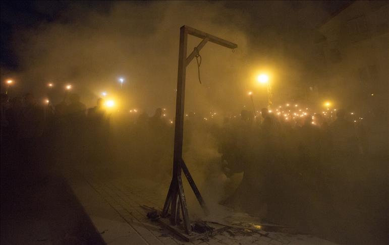 Indonesia moves drug smugglers to execution island