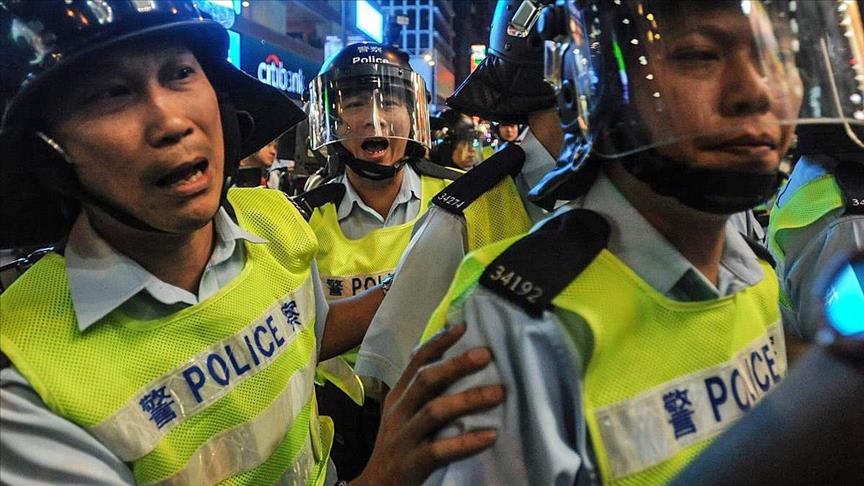 Thousands march in Seoul