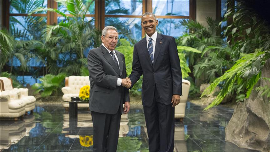 US leaves door open for Castro visit