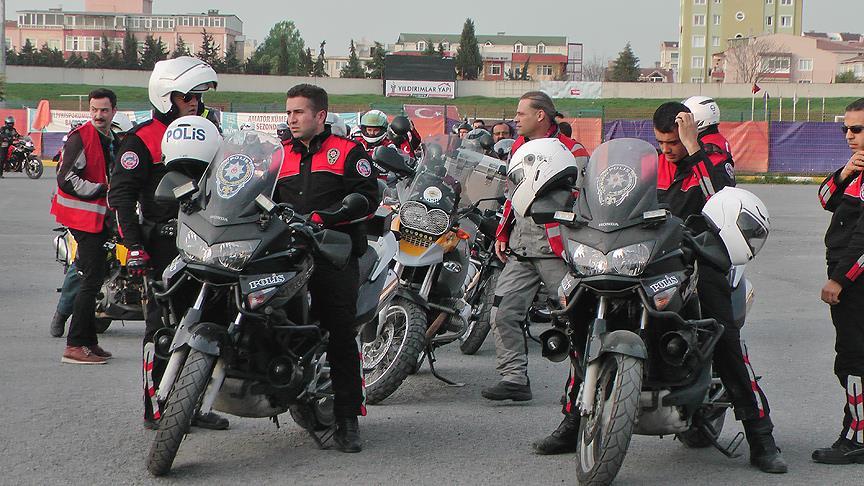 Motorcular bu kez şehitler için sürdü