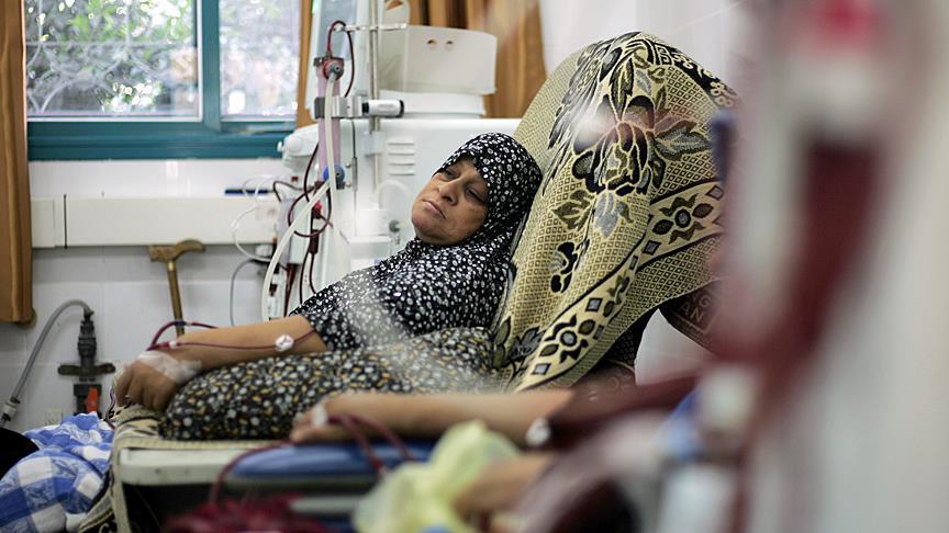 Palestinian patients stuck in Gaza demand travel by sea