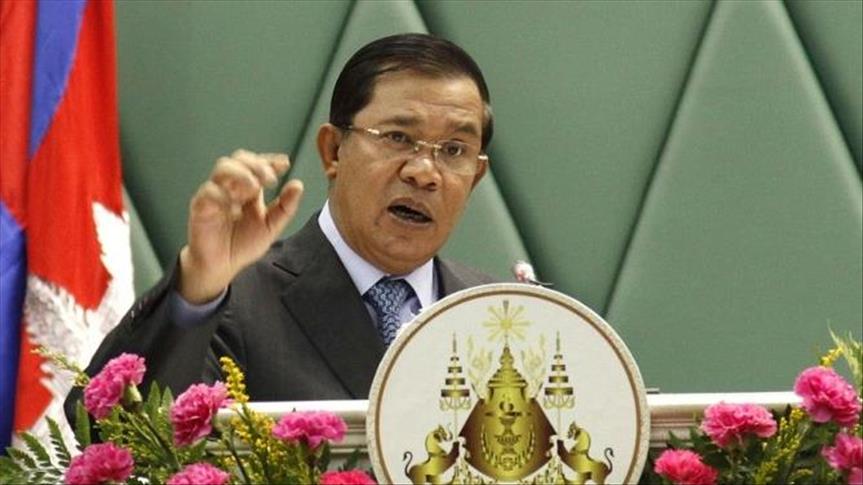 Report claims PM, family at centre of Cambodia graft