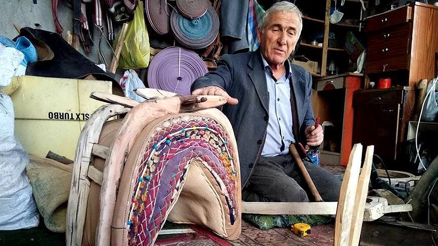 'Doru atlar gitti semercilik bitti'