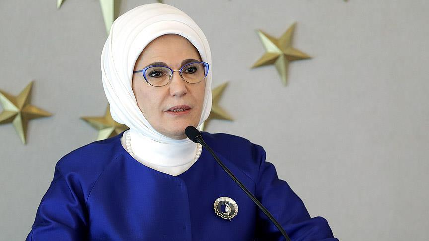 Do more than to just cry for Syria: Turkey's first lady