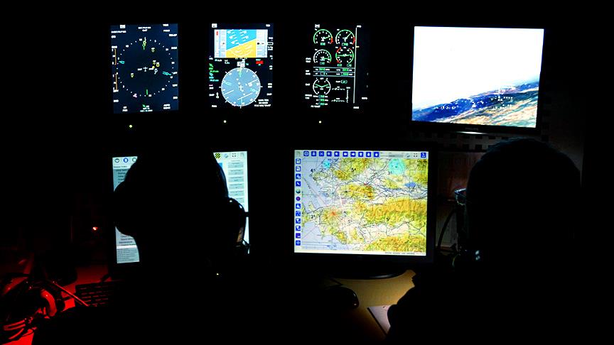 Akıncı'dan gelen F-16'lar 'Sniper Pod'la havalanmış