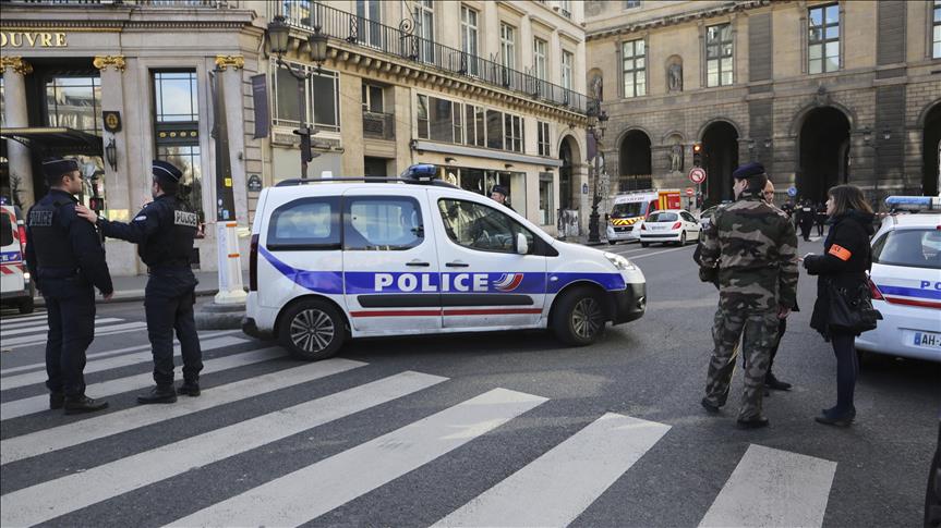 France arrests 2 suspects for plotting terror attack