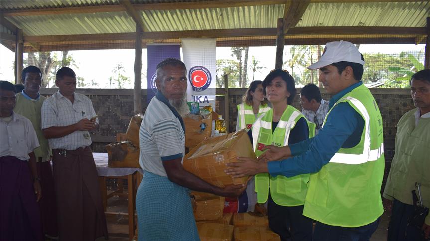 Turkish aid agency continues to help Muslims in Myanmar