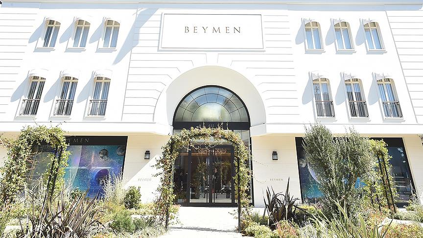 Beymen halka açılıyor