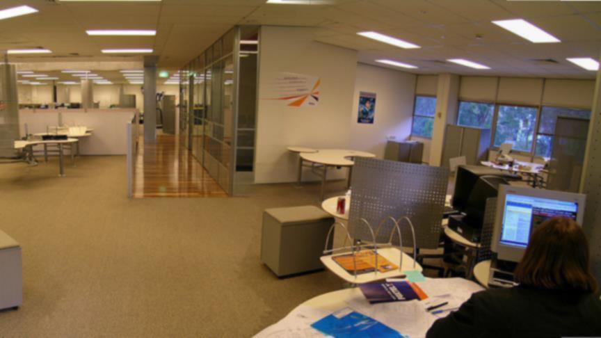 France - Économie: Le secteur privé a créé 253.500 postes en 2017 (Insee)