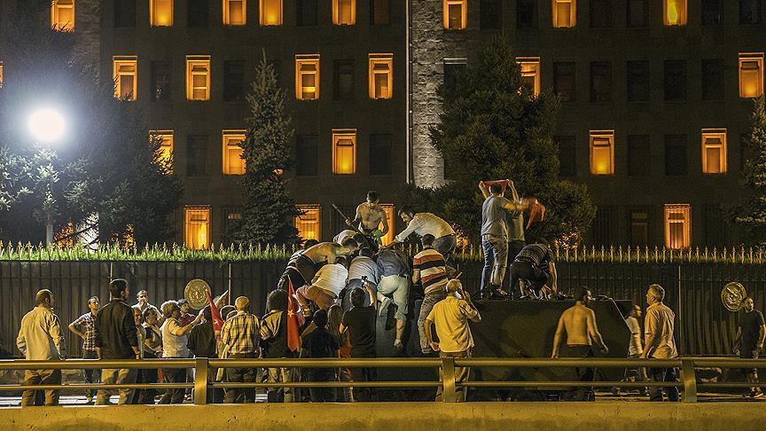 'Ya adam gibi öleceğiz ya da ülkenin işgal edilmesini izleyeceğiz'