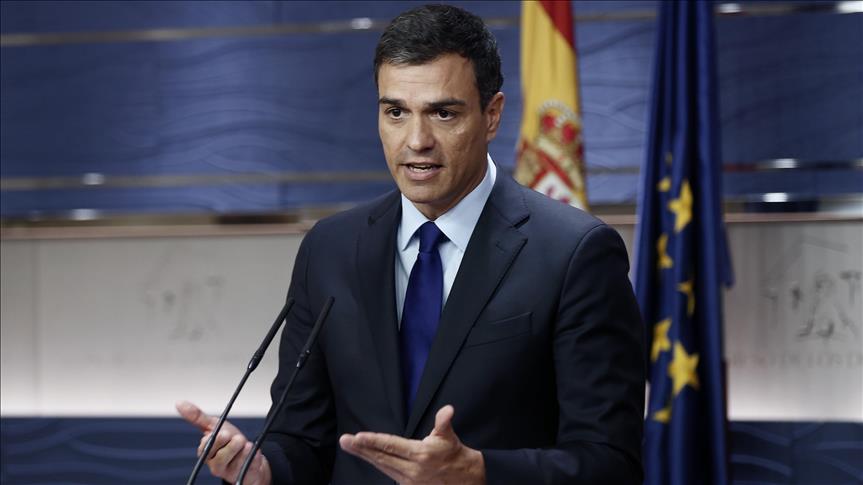 Socijalistički lider Sanchez uspio smijeniti premijera Ray oja