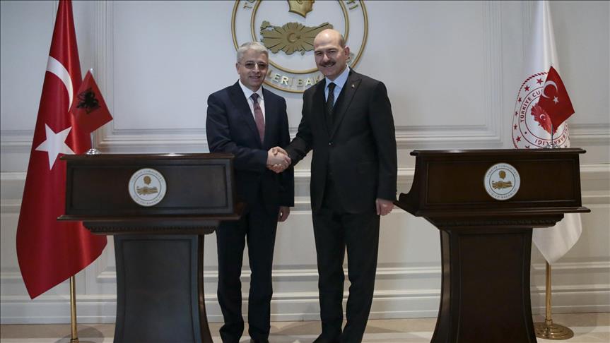 Lleshaj pritet në takim nga homologu turk Soylu