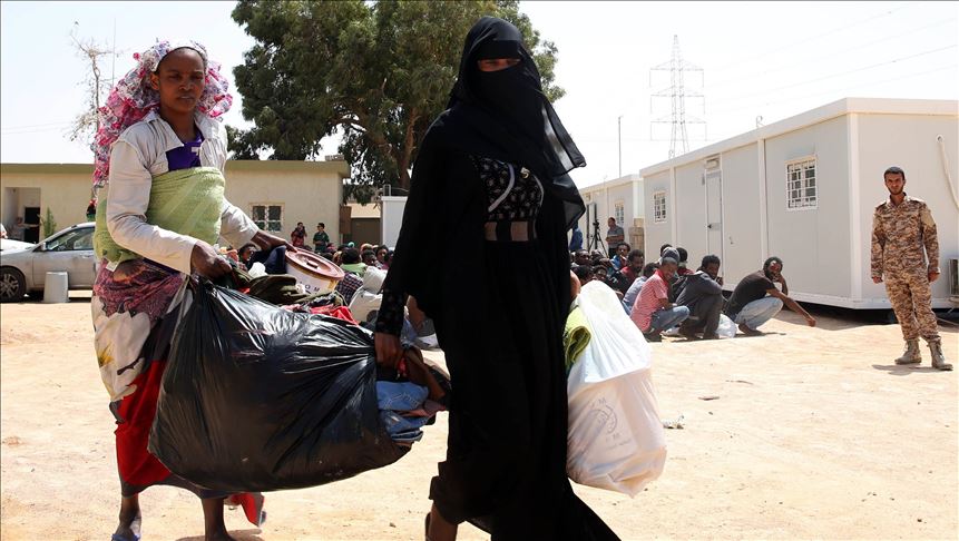 UNHCR evacuates 325 refugees from Libyan capital