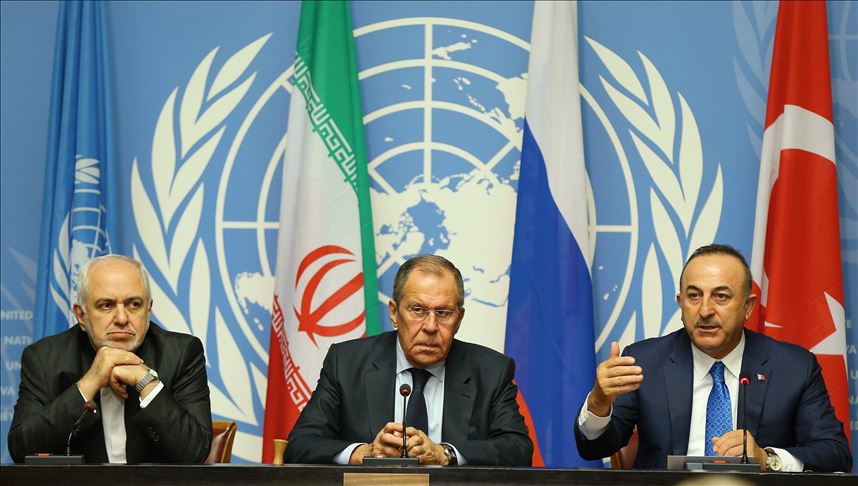 Ministro de Exteriores turco: "Creemos en Rusia pero no podemos confiar ...