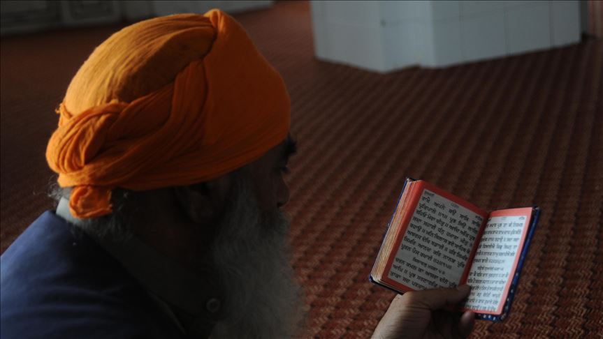 Pakistan opens border crossing for Indian Sikh pilgrims