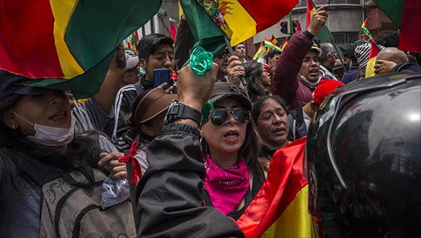 Fuertes Disturbios Sacudieron A La Paz Bolivia Tras Renuncia De Evo