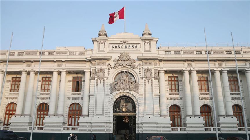 Estimaciones del Congreso peruano tras las elecciones