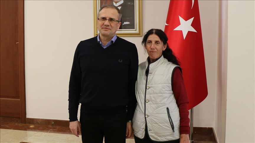 Ambasadori turk në Shkup viziton protagonisten e filmit "Honeyland ...