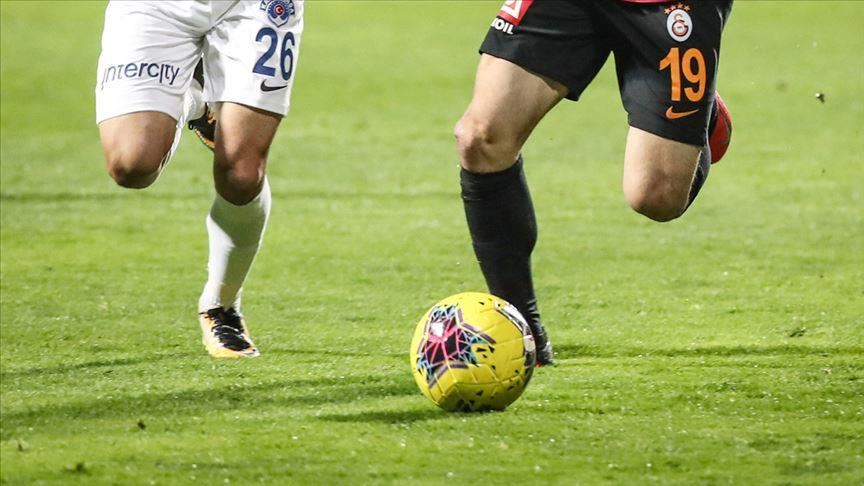 Super Lig: Title race heats up with thrilling games