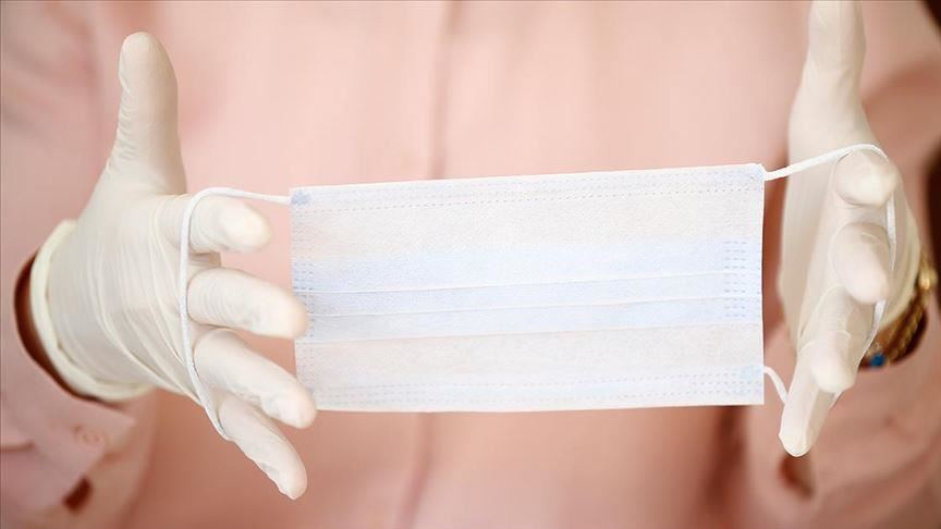 Turkey to distribute masks to students