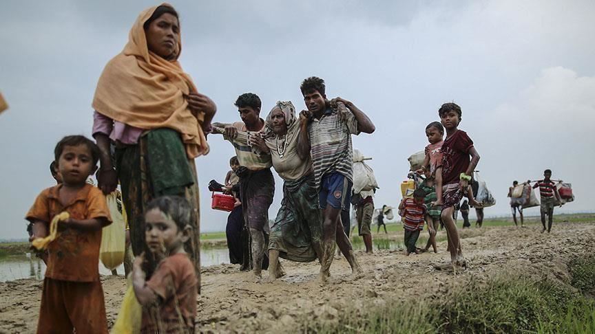 Rohingya peringati 3 tahun genosida dengan berdoa dalam hening