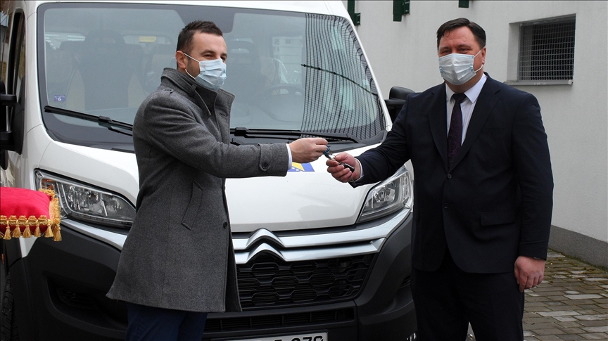 Unija općina turskog svijeta donirala vozilo Studentskom centru IZBiH