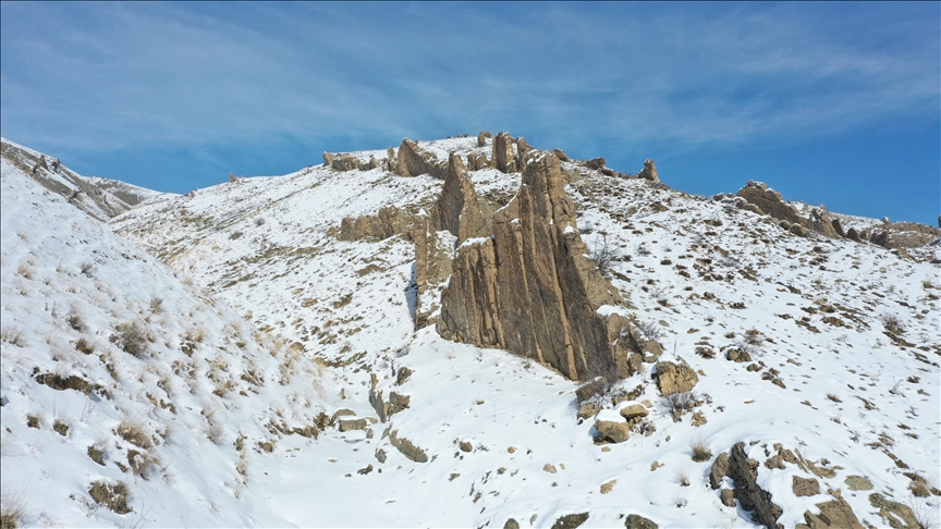 "Newala Birekê" bi berfê xemilî