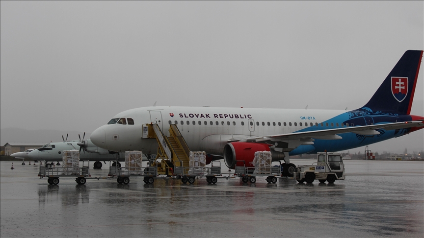 Преку системот на НАТО Словачка ѝ донира 4 респиратори на Северна Македонија