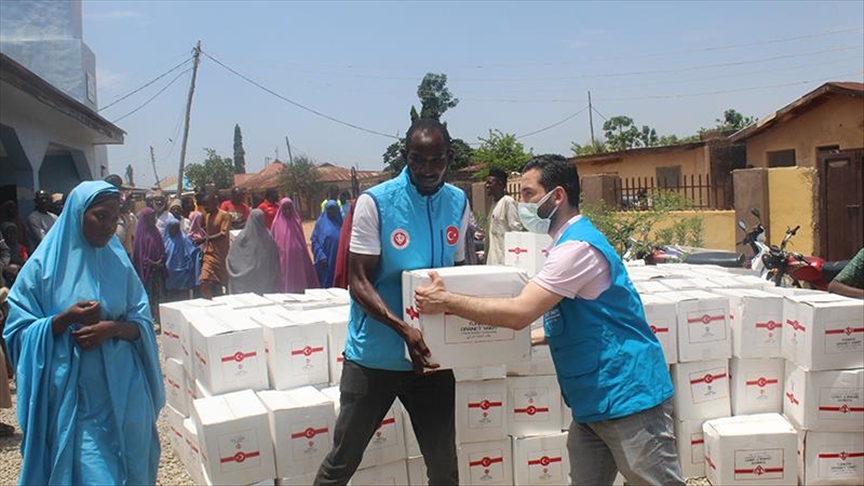 Turkish charity distributes aid packages in Nigeria