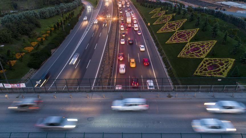Road motor vehicle registrations in Turkey up in April