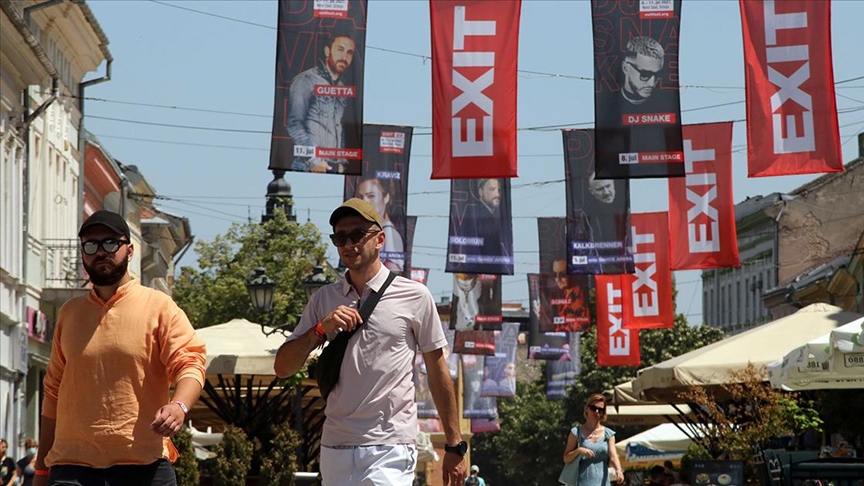Srbija: U Novom Sadu počeo festival Exit pod sloganom “Slavimo život“