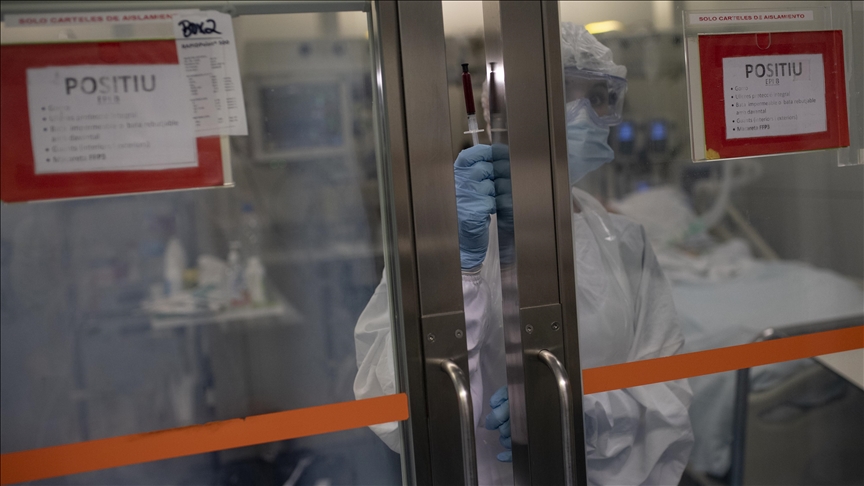 COVID infections in Spain surge 250% in single week, reach record high