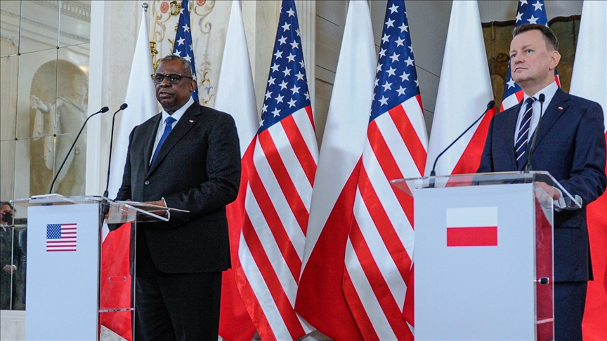 US, Polish defense chiefs discuss Russia-Ukraine crisis