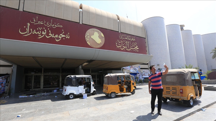 Iraqi coalition ends sit-in in Baghdad