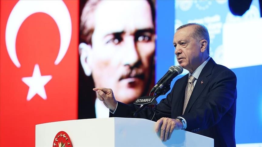 Erdogan: "Nous devons durcir notre combat contre les féminicides et les ...