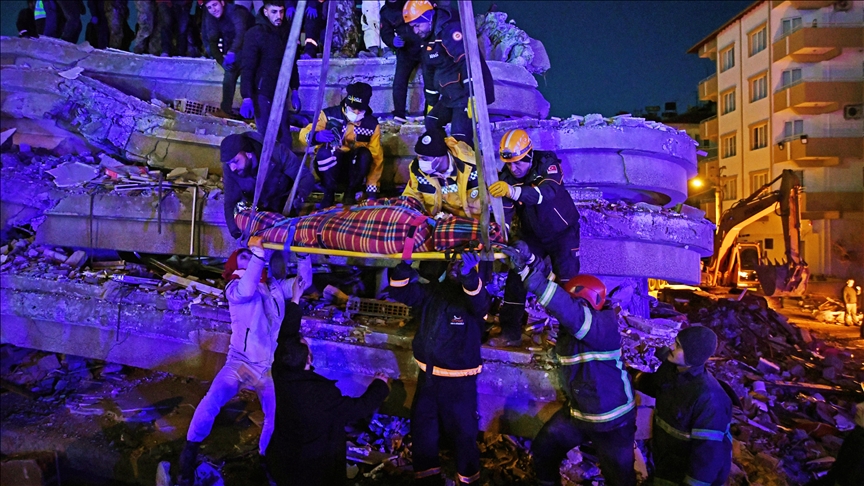 1.5-year-old twins, parents rescued from under rubble 40 hours after ...