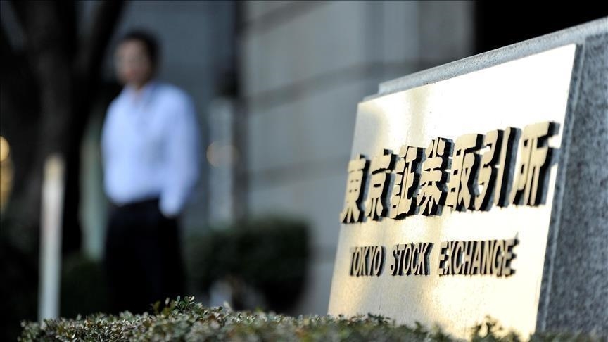 Asian stock markets close mixed