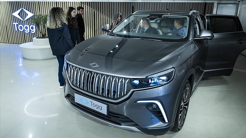 Togg opens three new experience centers