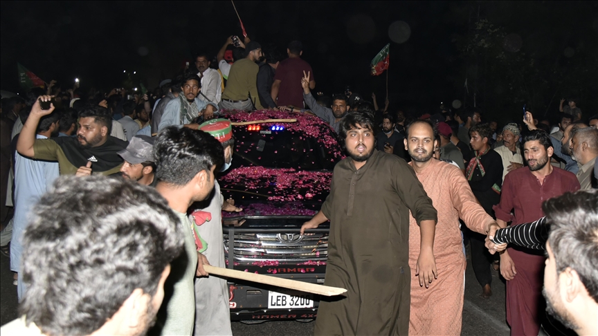 Internet disruptions causing $5M daily losses in Pakistan