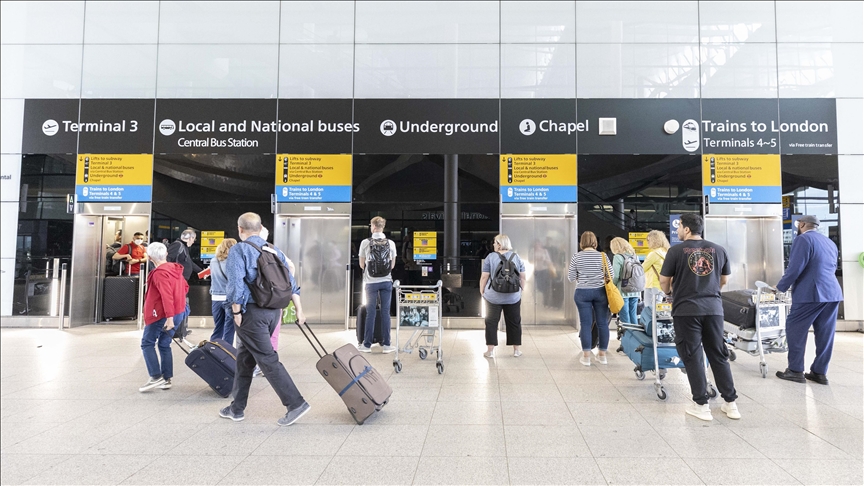 Security officers at Heathrow Airport announce summer strikes