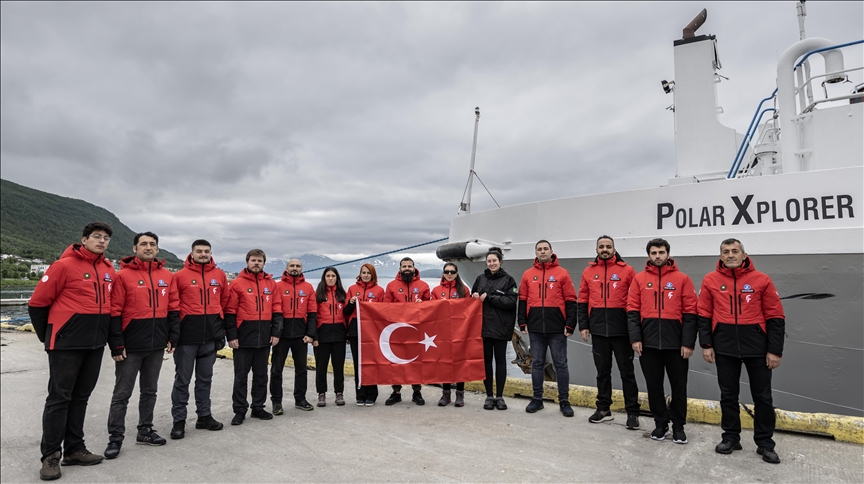 Turkish scientists arrive in Norway for 3rd Arctic Ocean expedition
