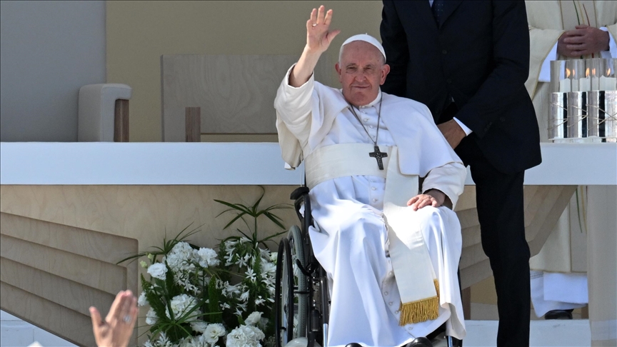 Pope Francis expresses his 'great admiration' for Chinese people