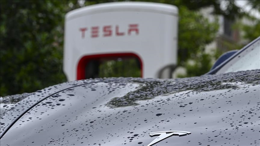 Tesla's income dives 44% in Q3 with price cuts, lower deliveries